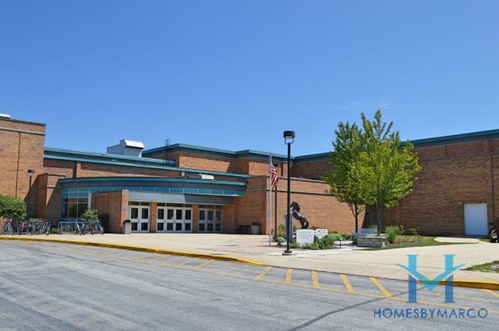 South High School, Downers Grove, Illinois - April 2018 | Downers Grove ...