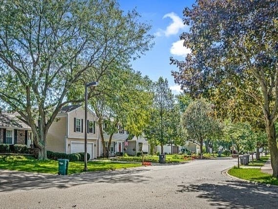 Top 10 Subdivisions in Vernon Hills, IL - April 2020 | Vernon Hills, IL ...