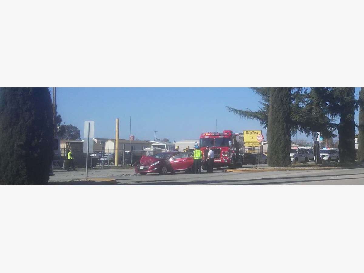 Another Wreck on East 6th Street | Banning, CA Patch