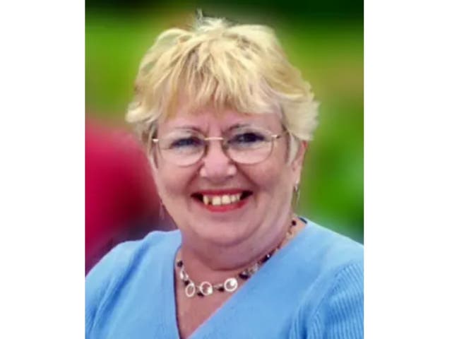 Obituary: Mary Suzanne (Sue) Riordan, 86, Of Fairfield | Fairfield, CT ...