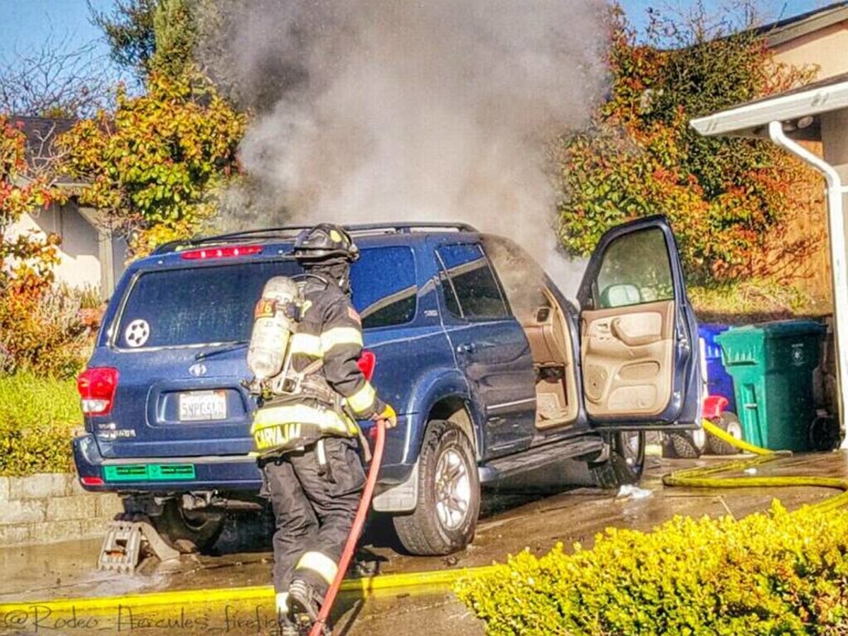 Firefighters Snuff Out Vehicle Fire (Photos) | Pinole, CA Patch