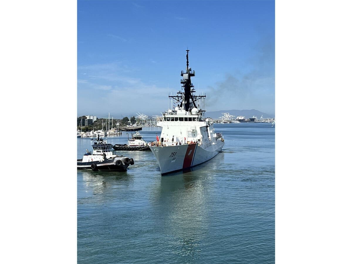 Coast Guard Cutter Sets Sail From Alameda: Photo Of The Day | Alameda ...