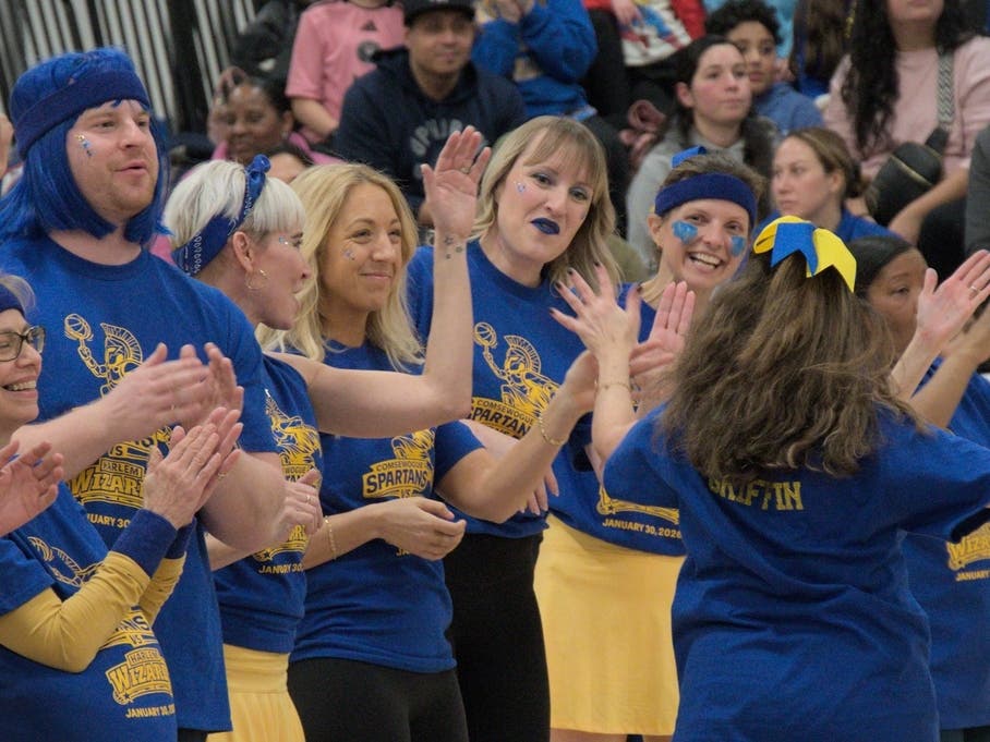 Comsewogue Faces Off Against the Harlem Wizards in Exciting Basketball ...