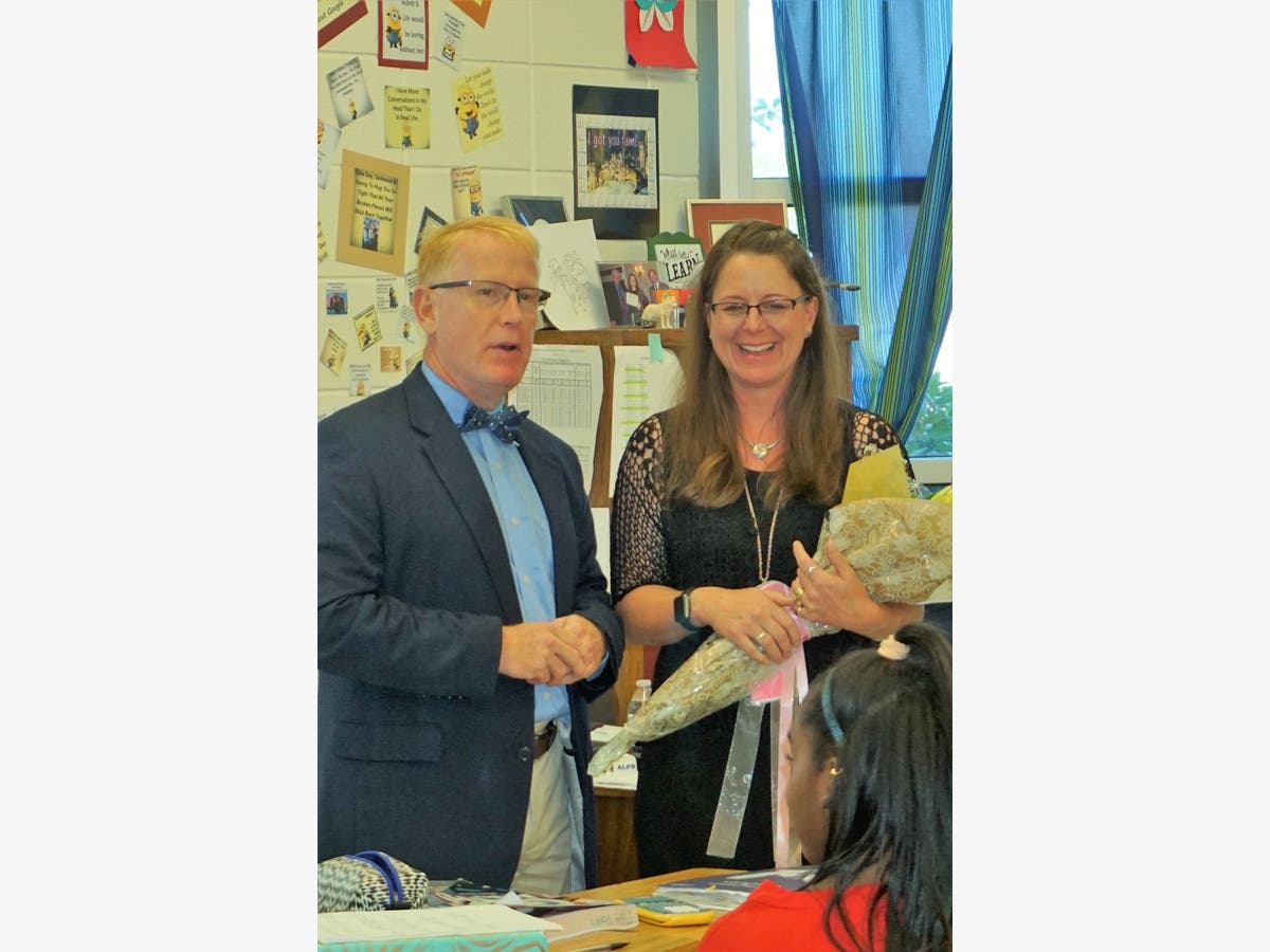 Woodstock Middle Educator Named CCSD Teacher Of The Year | Woodstock ...