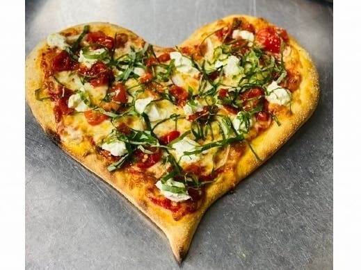 Heart-Shaped Pizzas For Valentine's Day: Where To Find 'Em Near You ...