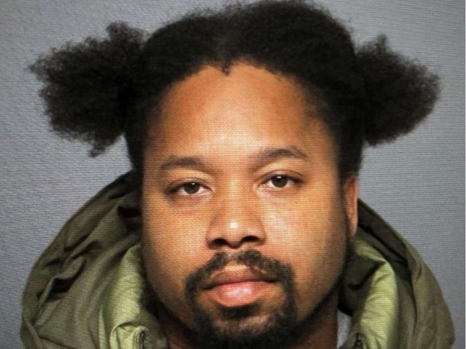 Man Accused Of Shooting 2 Parked/Unoccupied Cars: New London Police ...