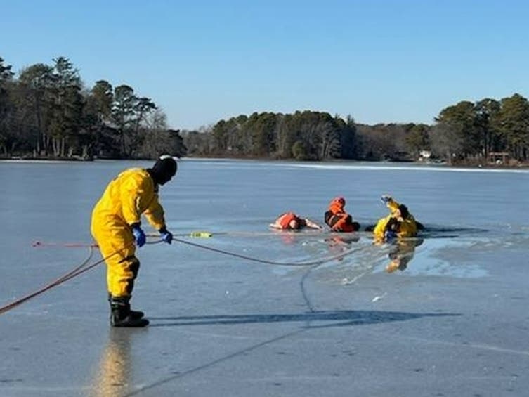 Frozen Lake Offers Brick Police An Ice Rescue Training Opportunity ...
