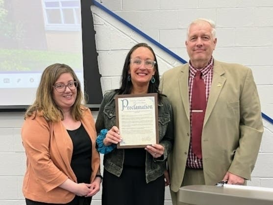 Speedy Fire Shelter Response By Manchester Schools Honored By Mayor ...