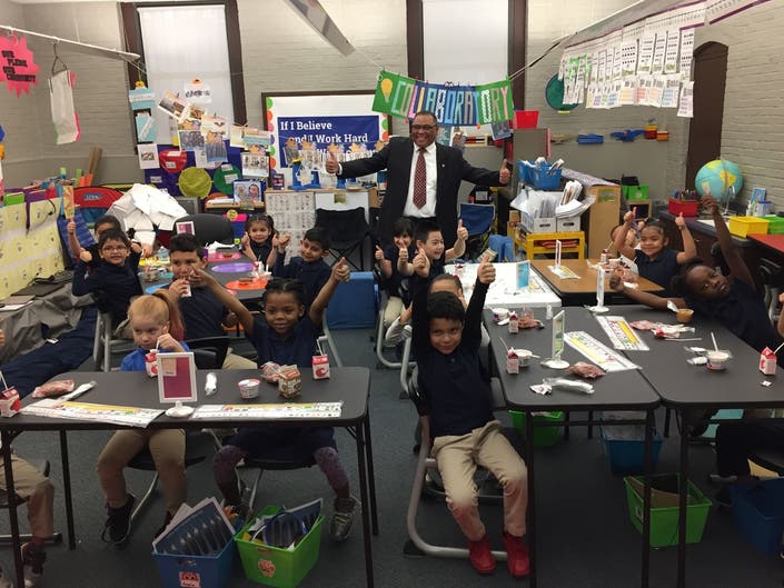 Kansas City Public Schools Introduce Breakfast in the Classroom ...