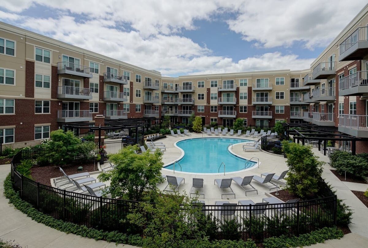 Living Green Made Easy at AMLI Deerfield with LEED Silver Certification ...