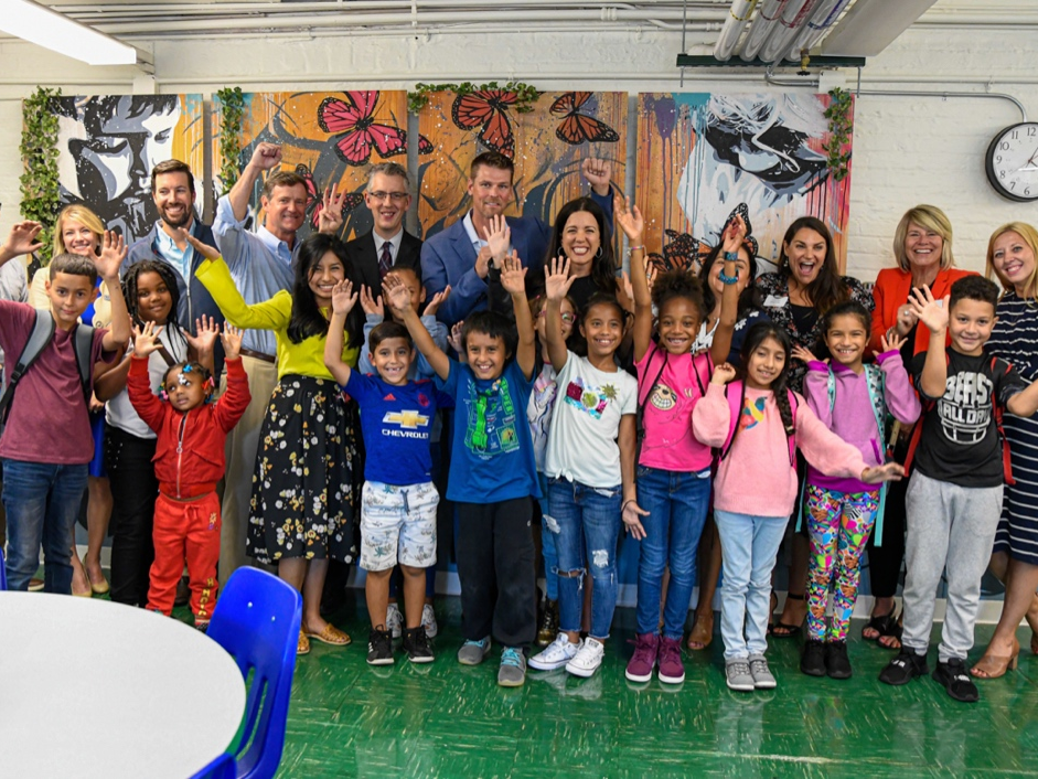 Pitch In Mentoring Program Launches at Moos Elementary | Chicago, IL Patch