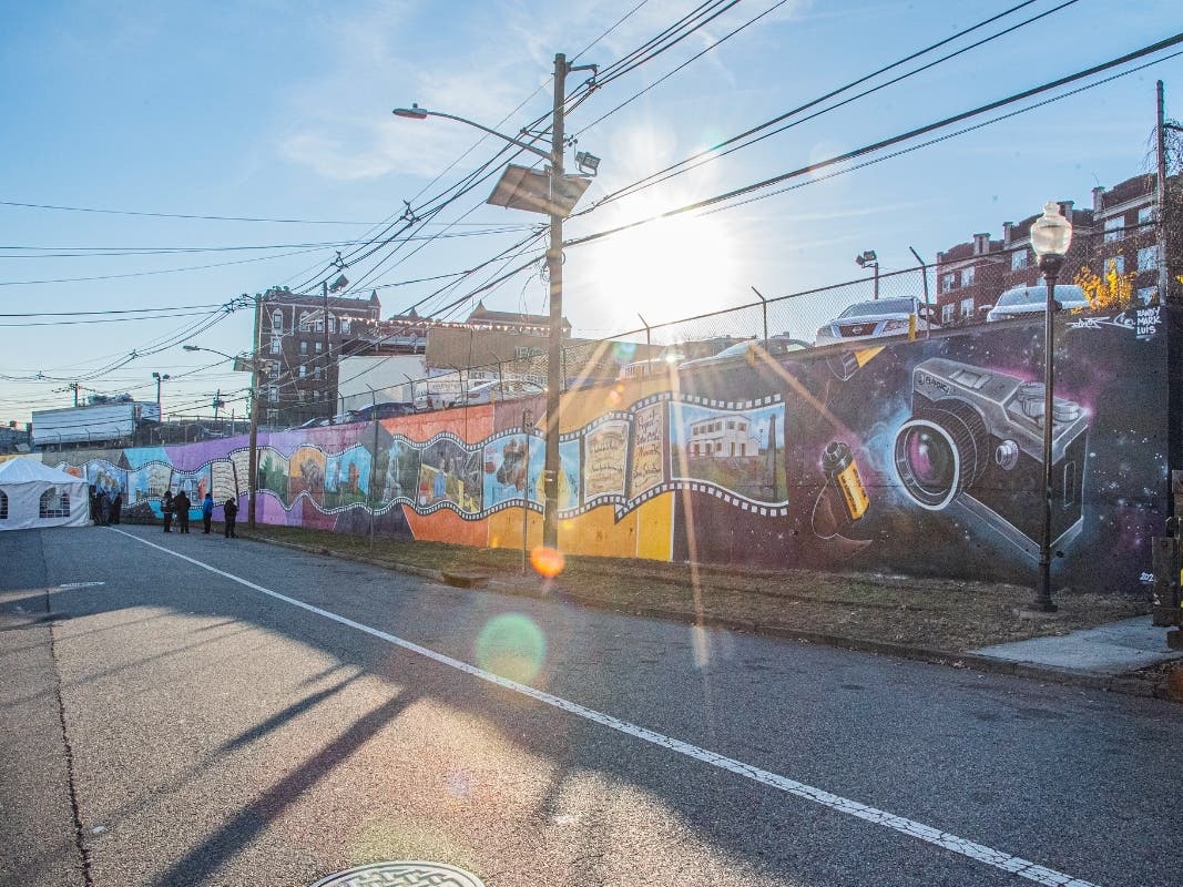 Mural In Newark Captures Spirit Of Its Sister City, San Sebastián ...