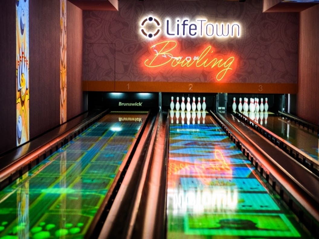 New Center Empowers Eager Bowlers At LifeTown In Livingston ...