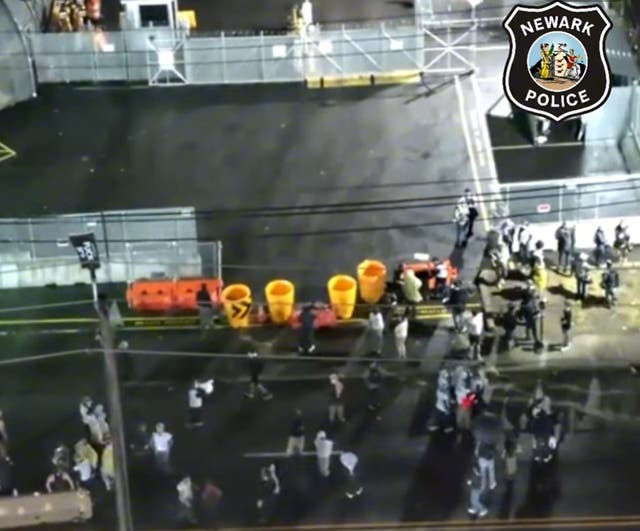 New Wave Of Anti-ICE Clashes At NJ Prison Ends With Arrests | Newark ...