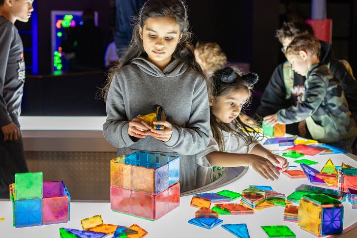 Jun 11 | Day of Play with MAGNA-TILES at DCM | Naperville, IL Patch