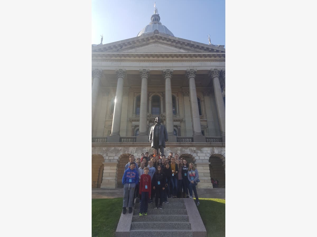 Homer Junior High 8th graders explore Land of Lincoln | Homer Glen, IL ...