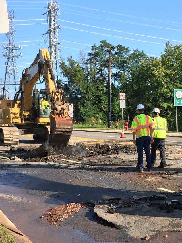 Photos Of Rt. 35 Water Main Break In Woodbridge | Woodbridge, NJ Patch