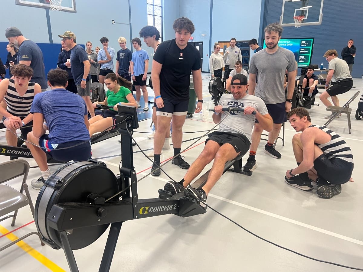 CBA Students Row To Raise $48K For Lt. Dennis Zilinski Memorial Fund ...