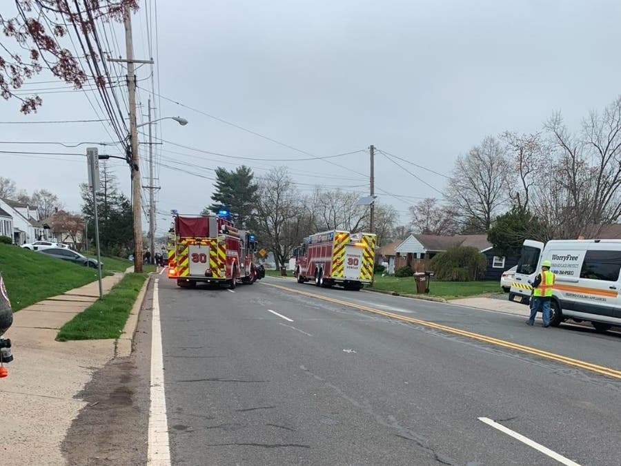 Hillside School Bus With Kids, SUV Collide Before Crash Into Home: PD ...