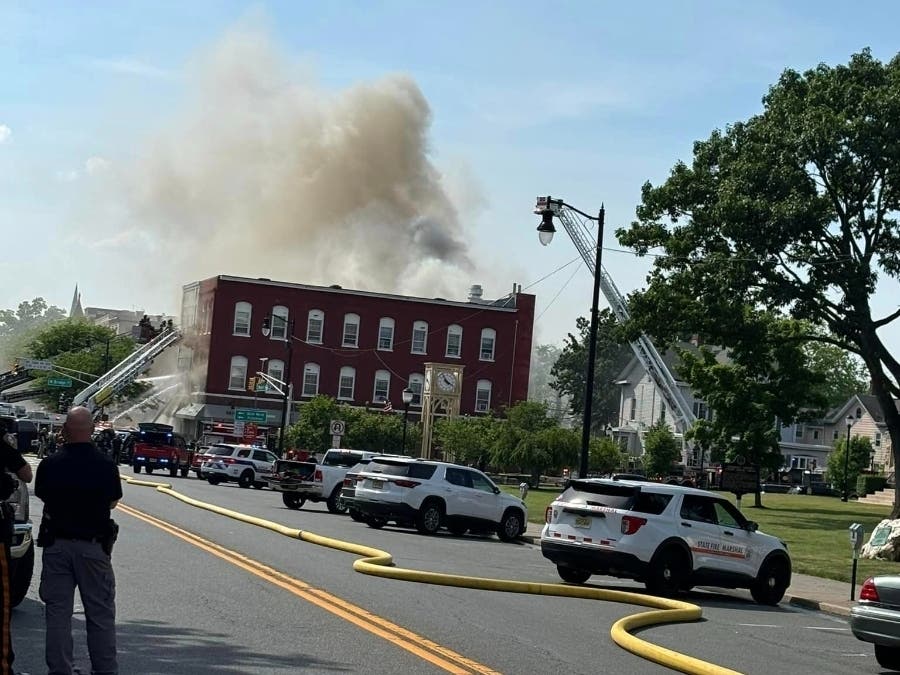 4-Alarm Fire Burns At 3-Story Somerville Building | Bridgewater, NJ Patch