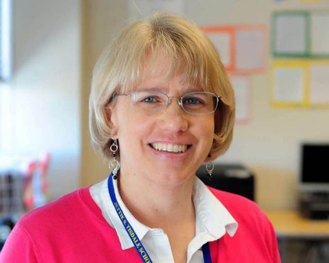 Bridgeport Educator Wins National Recognition by White House for ...