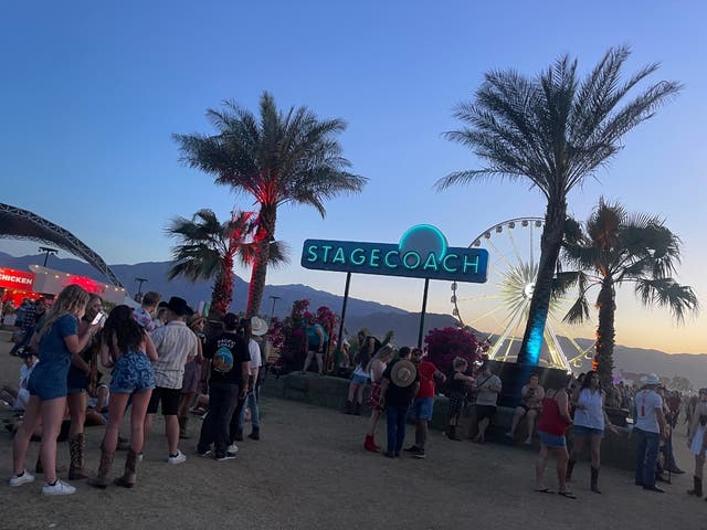 Pass Area, Desert Dwellers: It's Your Chance To Get Stagecoach Tickets ...