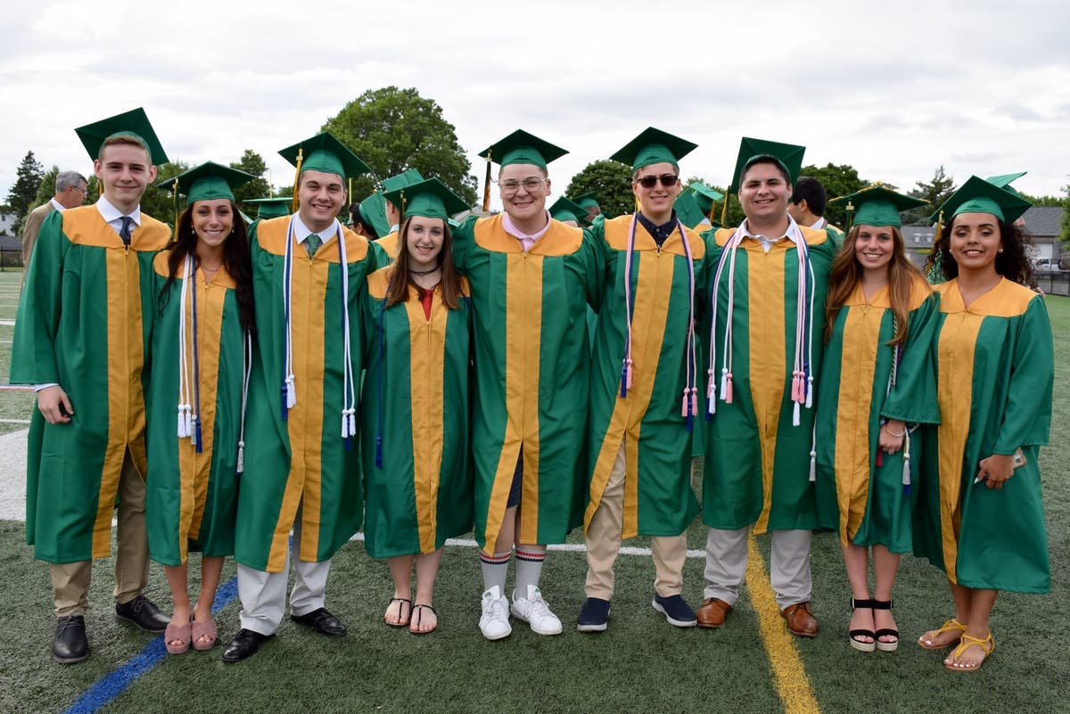 Lynbrook's Class Of 2018 Looks Forward To The Future | Malverne, NY Patch
