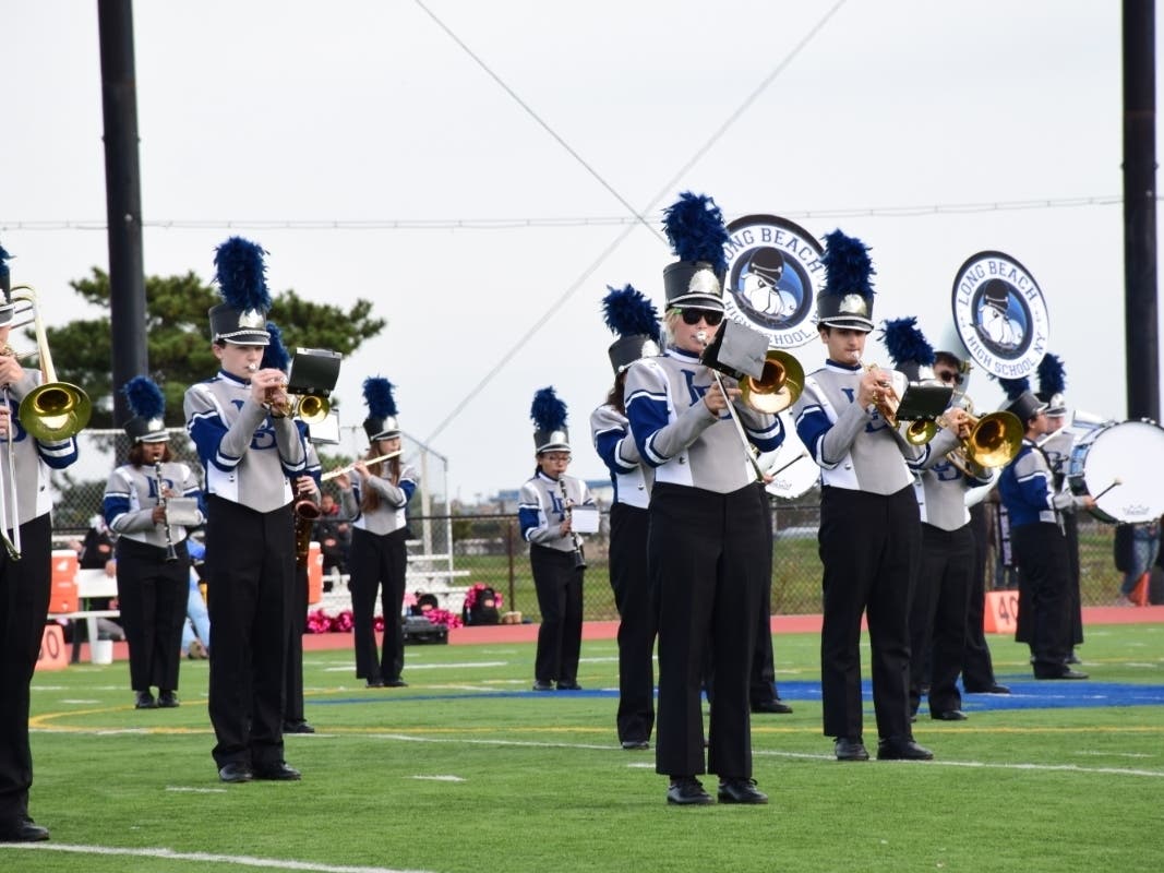 Long Beach Celebrates Dramatic Homecoming Victory | Long Beach, NY Patch