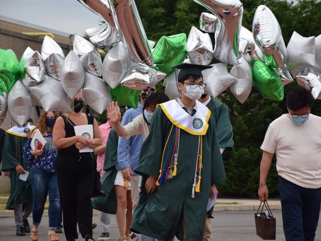Bellmore-Merrick Graduates Hundreds Of Students | Bellmore, NY Patch
