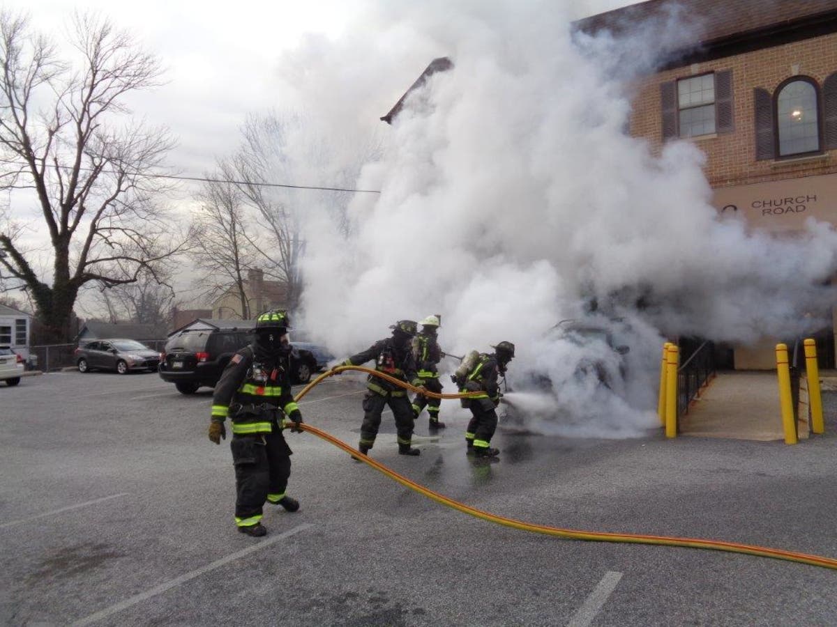 Car Fire Breaks Out In Ardmore Friday Morning | Ardmore, PA Patch