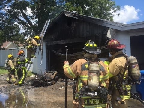 Florida Fireman Spots Fire On Day Off, Grabs Garden Hose | Lakeland, FL ...
