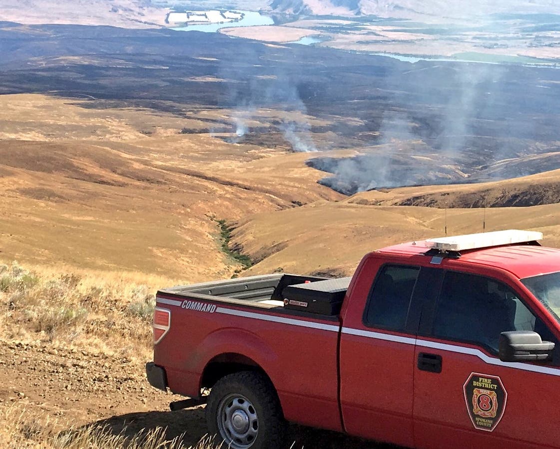 24,000 Acre Fire At JBLM Training Facility Near Yakima Contained ...