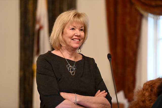 Illinois Cracks Down On Concealed Vapes, Bans E-Cigarettes In Disguise ...