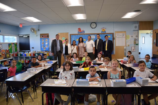 Wantagh-Seaford First Day Of School: PHOTOS | Wantagh, NY Patch