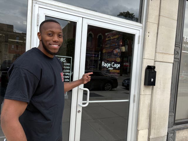 Tyrell Hundley's Rage Cage Opens Next Week In Joliet's Downtown: 'Break ...
