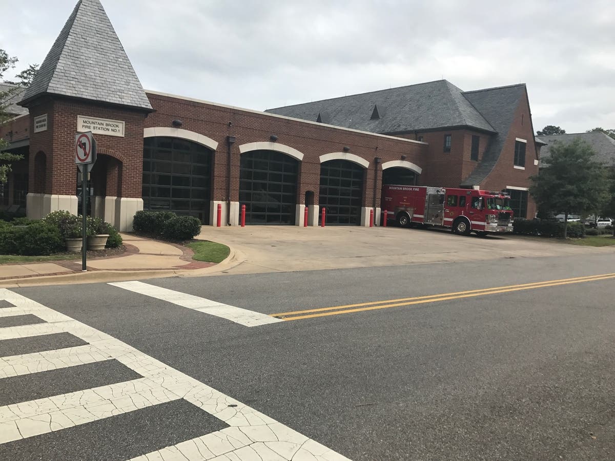Fire Department Presents Lifesaving Award To Mountain Brook Girl ...