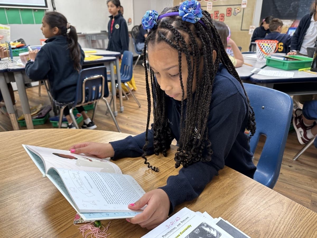 Students at The Honor Roll School Celebrate National Reading Month ...