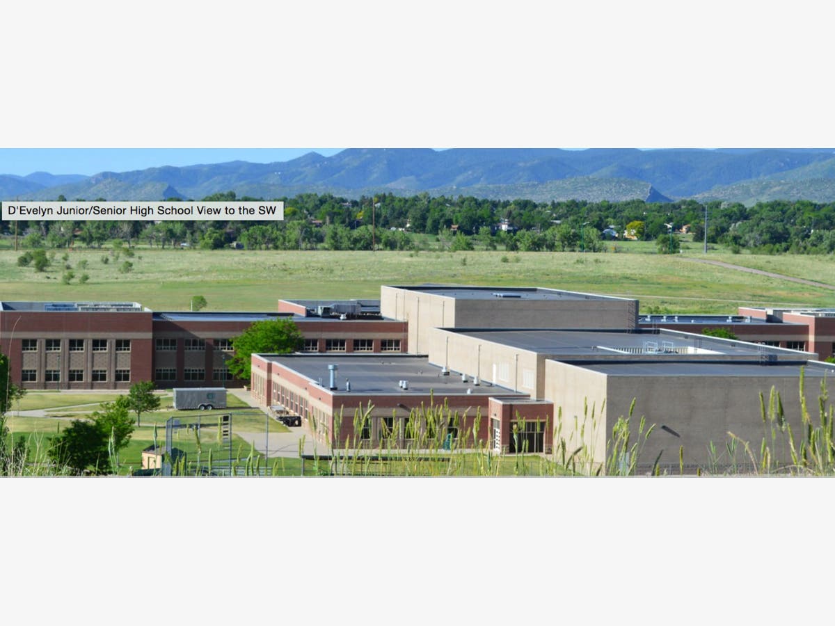 D'Evelyn Junior Senior High Celebrates 2018 Graduates | Lakewood, CO Patch