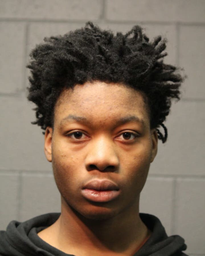 Man Charged After Being Detained By Woman At Red Line Station | Chicago ...