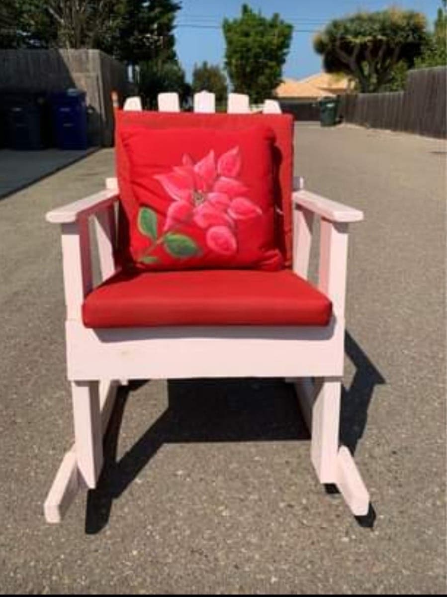 Cute pink adult wood rocker! $125 - Encinitas, CA Patch