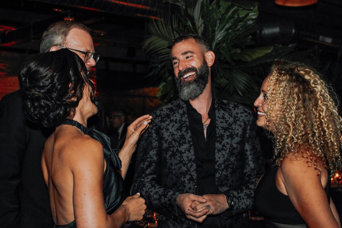 Bonnie Hunt, Kerry Wood "Run Wild," Raise $500,000 at 3rd Annual Gala ...