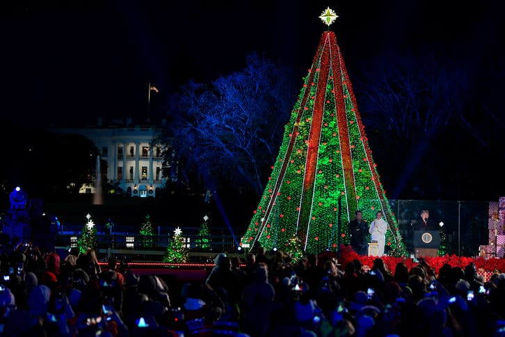 The Trumps Lead National Christmas Tree Lighting (PHOTOS) | White House ...