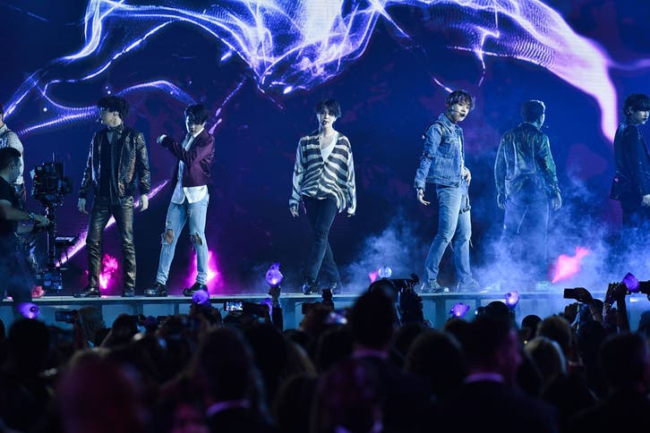 Top Artists Of 2018 And More Year-End Billboard Charts (PHOTOS ...