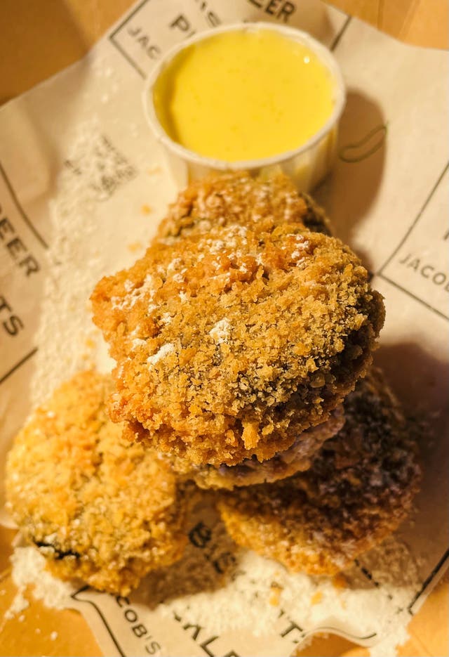 New Ballpark Food 2023: A Complete Guide to Best MLB Stadium Treats ...