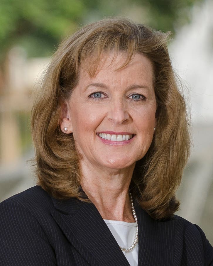 HNTB’s Gail Farber recognized at Women in Business Awards - Redlands ...
