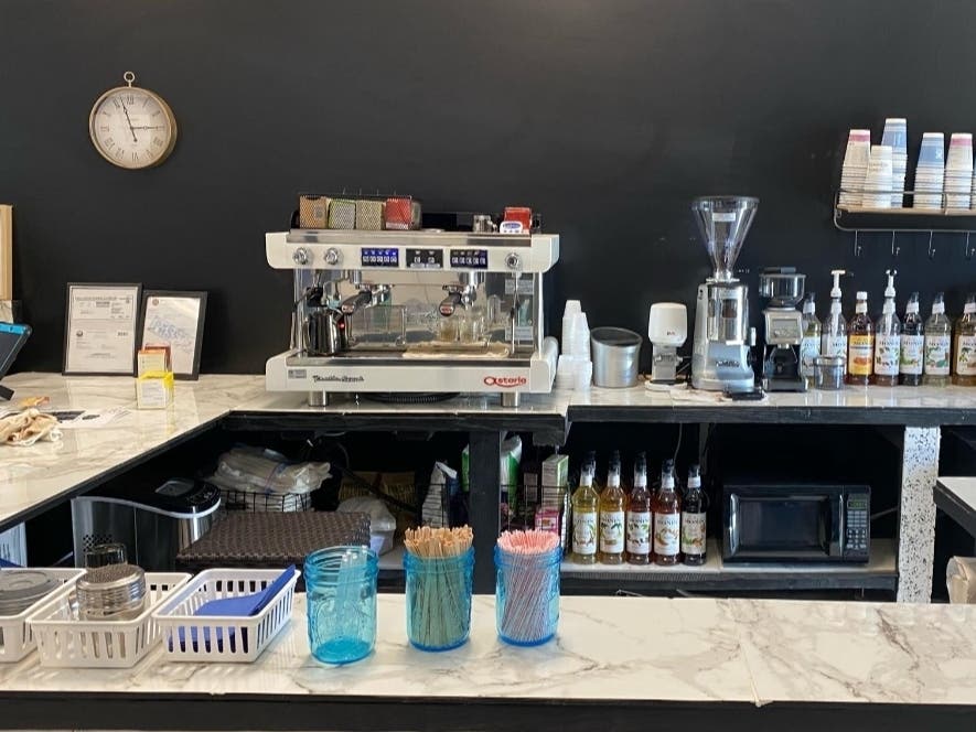 NEAT Coffee Bar Caters To New Generation Of Remote Workers | New Port ...