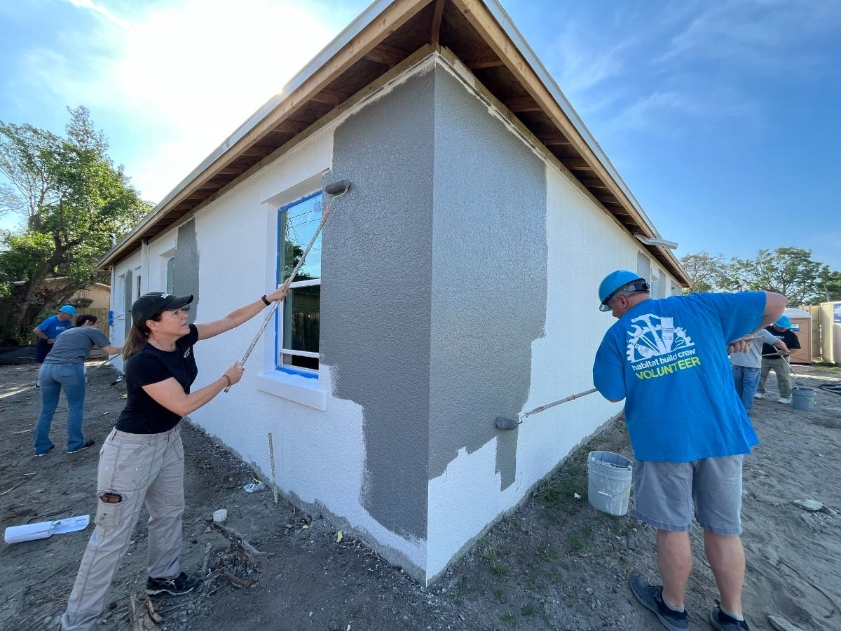 12 Tampa Bay CEOs Complete Lealman Home In Habitat For Humanity Build ...