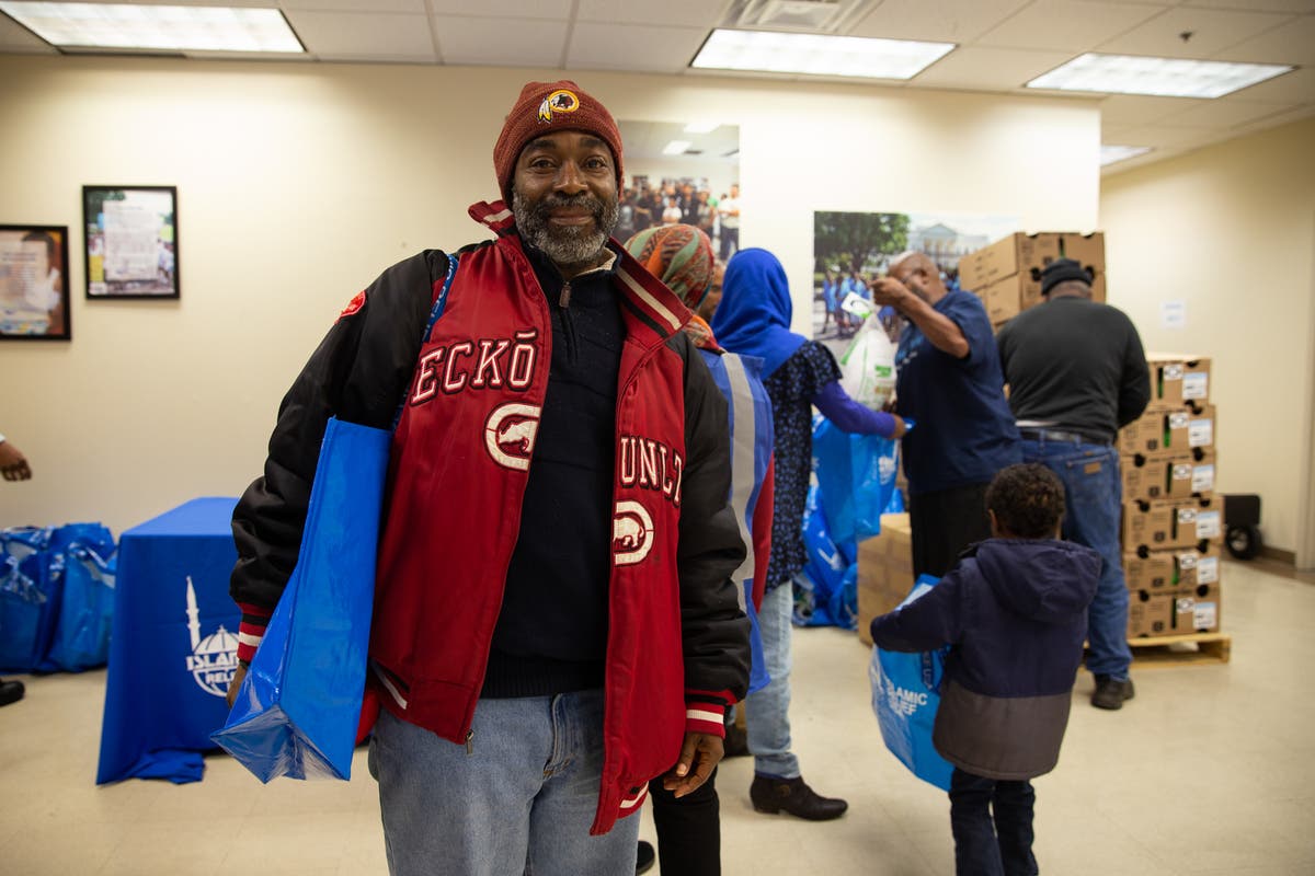 Islamic Relief USA distributes turkeys in Washington, D.C. | Washington ...
