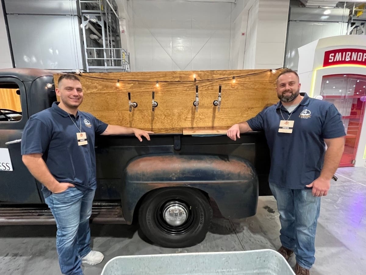 Vintage Beer Truck Is The Motor For This New Monroe Business | Monroe ...