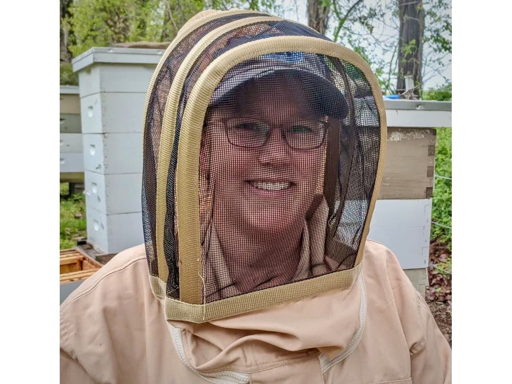Beekeepers Association To Host Dr. Robyn Underwood In Weston To Discuss ...